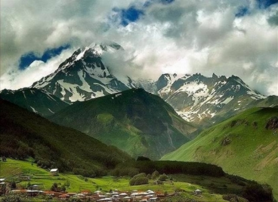 რა პრობლემები აქვთ ყაზბეგსა და გუდაურში ტურისტულ სეზონზე | BPN.GE